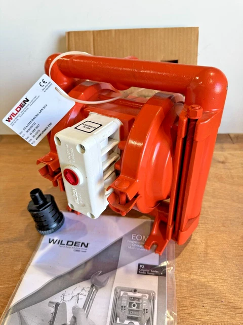 WILDEN P2 1& Air Operated Double Diaphragm Pump - Alum Body / Buna-N ...