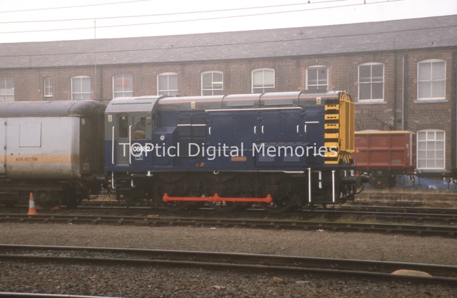 RAIL 35MM SLIDE 08682 Doncaster Works Jan'99 #E6535 £2.99 - PicClick UK