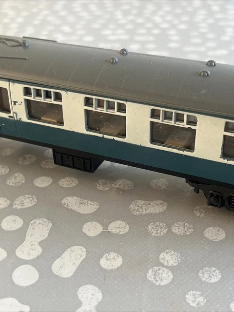 T.T.R. OO/HO GAUGE Buffet Coach Used Condition Model Railway Wear To ...