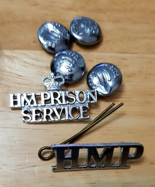 BRITISH POLICE MEMORABILIA Police Badge HMP badge £12.50 - PicClick UK
