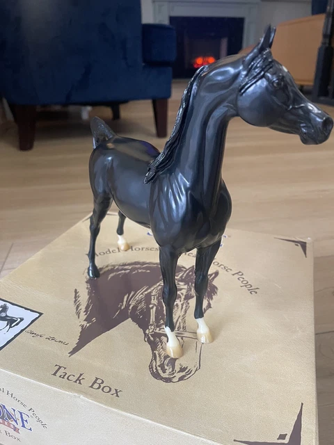VINTAGE PETER STONE Modell Pferd arabisch arabisch schwarz mit Socken ...
