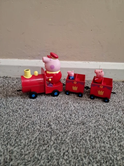 PEPPA PIG GRANDPA Pigs Talking Train & Figure Set George £9.99 ...