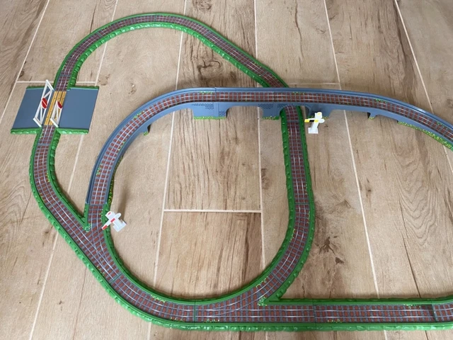 ERTL THOMAS THE Tank Engine & Friends Sodor Viaduct Bridge Playset & 3 ...