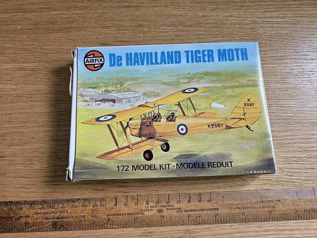 1/72 RAF DE Havilland Tiger Moth Bi-Plane Aircraft Model Kit - Airfix ...