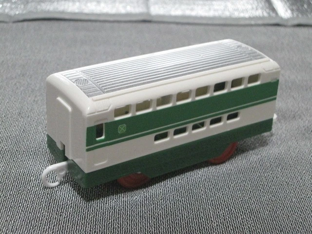 PLARAIL 200 SERIES Shinkansen Double Decker Intermediate Car 1 Tohoku ...