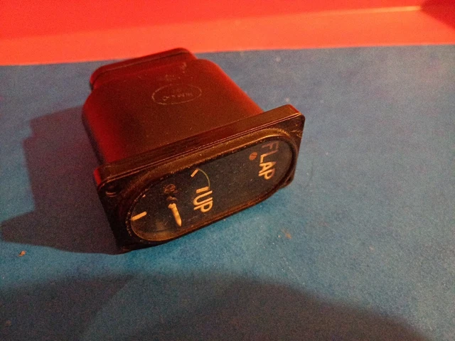 AIRCRAFT PARTS GLOSTER METEOR COCKPIT INSTRUMENT PANEL FLAP POSITION ...