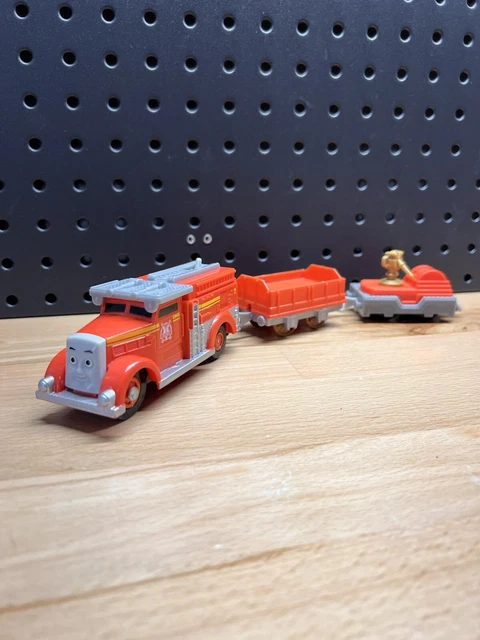CAMION DE POMPIERS motorisé Thomas & Friends Trackmaster moteur Flynn ...