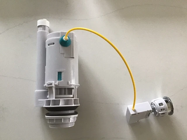 IDEAL STANDARD ARMITAGE Shanks Dual Flush Valve with button, SV92467 ...