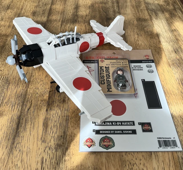 BRICKMANIA A6M2 ZERO - WWII Fighter Flugzeug with Brickmania Custom ...