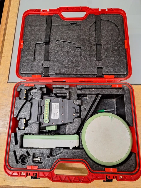 USED LEICA 1200 GPS RTK antenna and controller £400.00 - PicClick UK