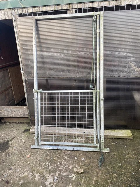 BATEMAN SHEEP RACE Gate / Guillotine Gate £200.00 - PicClick UK
