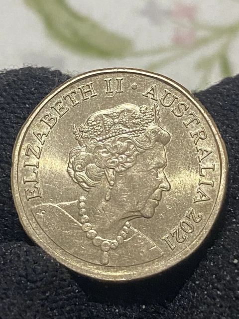 EXTREMELY RARE ONE dollar coin australia Victa Lawnmower JC Initials ...