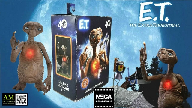 NECA E.T 40TH Anniversary - Et- Ultimate Deluxe Action Figure LED - New ...