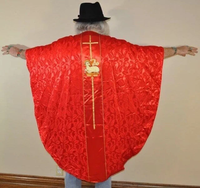 VINTAGE RED ROMAN chasuble Lamb of God Traditional Vestment Catholic ...