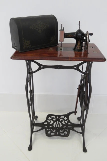 TREADLE SEWING MACHINE MULLER MODEL 21 RARE 1920s ANTIQUE COLLECTABLE ...