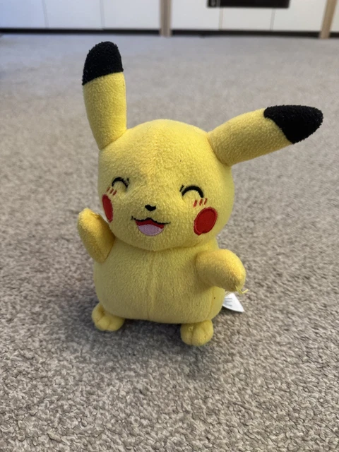 PIKACHU PLUSH TOMY Toy Pokemon Soft Plush Toy - Happy Blush Squinting £ ...