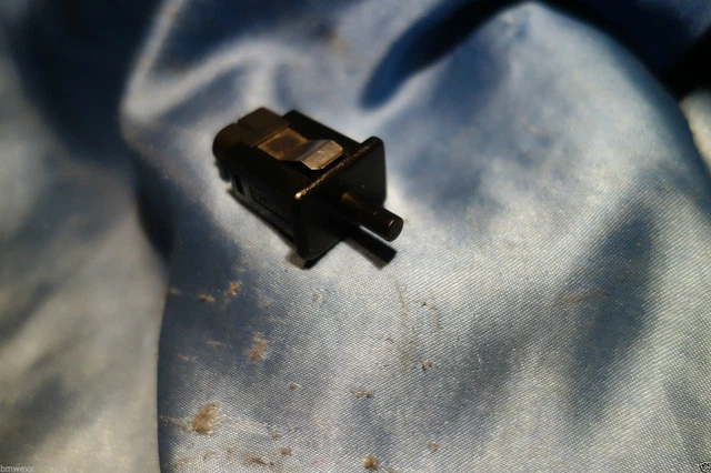 BMW E36 E39 e60 e65 Schalter switch Handschuhfach Licht Light glove box ...