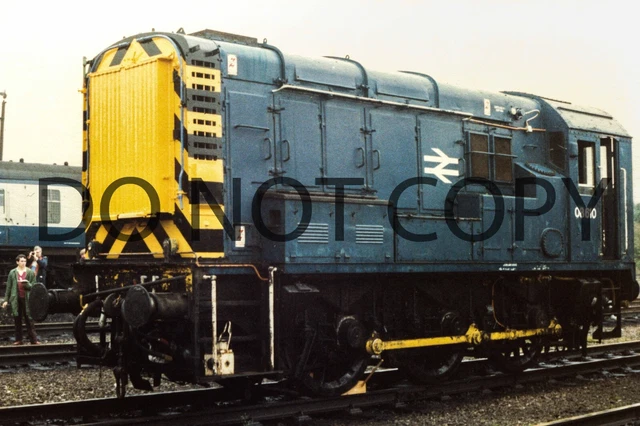 UK DIESEL TRAIN Railway Photograph Of Class 08 08610 Loco. Rm08-196 £1. ...