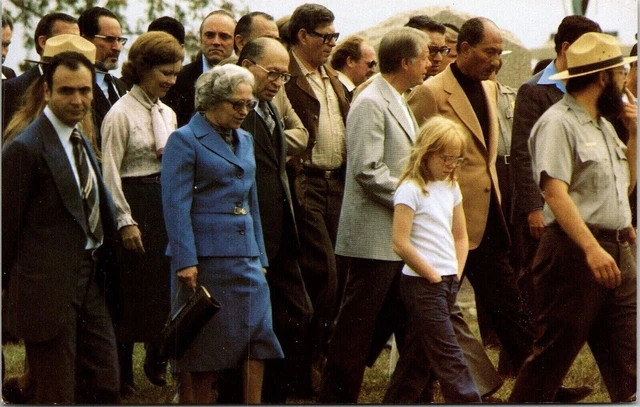 PRESIDENT MRS CARTER Amy Israeli Leader Menachem Begin Sadat Postcard ...