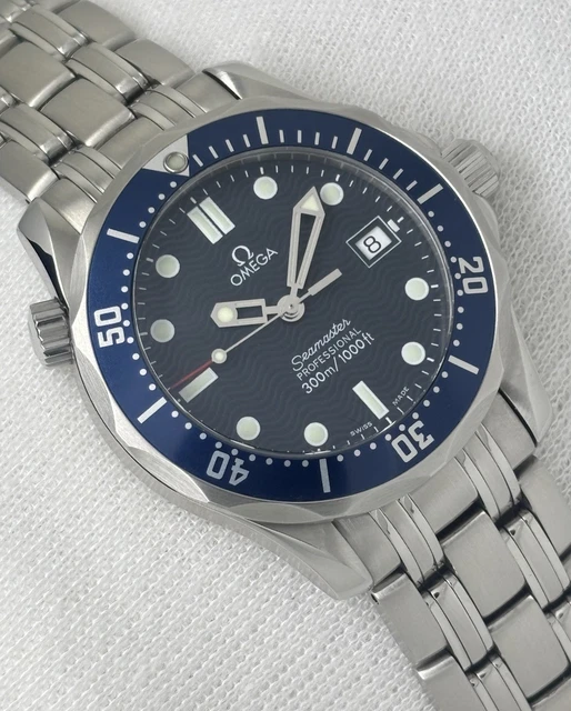 OMEGA SEAMASTER 300M Blue Wave Quartz Midsize Diver 36mm Gents Watch ...