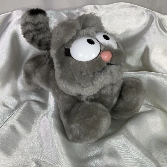 VINTAGE 1983 GARFIELD Nermal Laying Down Plush Stuffed Animal Grey Cat ...