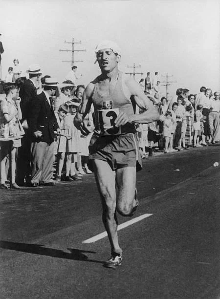 EMIL ZATOPEK & Alain Mimoun Melbourne 1956 Olympics Photo $9.00 ... EMIL ZATOPEK & Alain Mimoun Melbourne 1956 Olympics Photo $9.00 ...