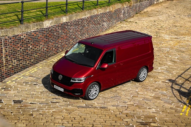 VW SWB TRANSPORTER T6.1 Fontana Red 2.0tdi 6 Speed 150bhp modified ...