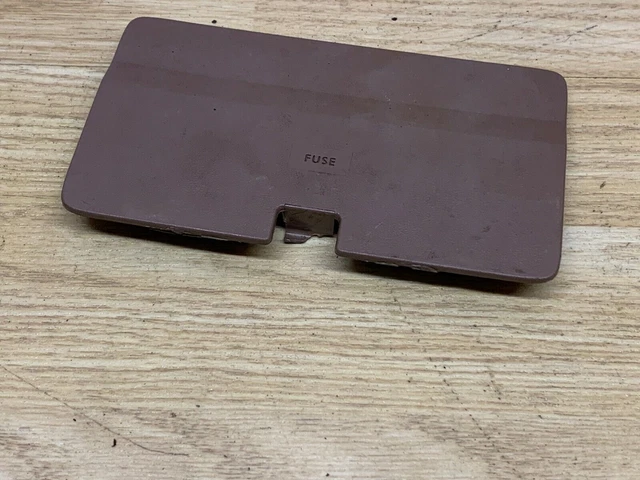 RANGE ROVER P38 4.6 HSE 1995 Under Drivers Seat Fuse Box Lid $16.39 ...