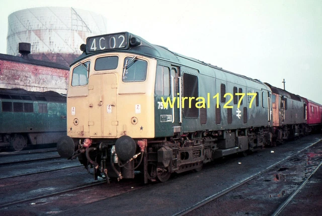 6X4 COLOUR RAILWAY photograph Class 25 7577 at Gloucester 04.02.73 £1. ...
