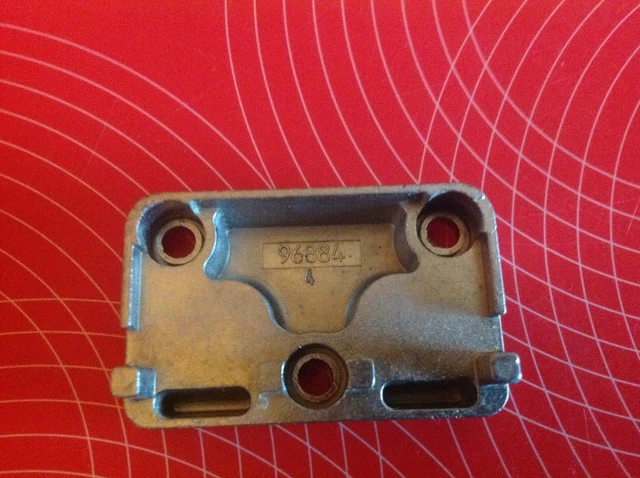 MACO 96884 SAFETY locking plate mushroom head incl. 3 screws locking ...