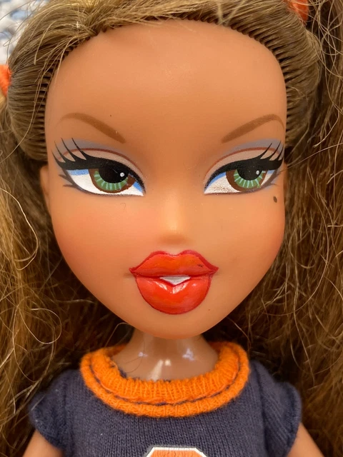 BRATZ LOT 5 Cloe Yasmin Birthday Bash Step Out Sportz Wintertime 2005 ...