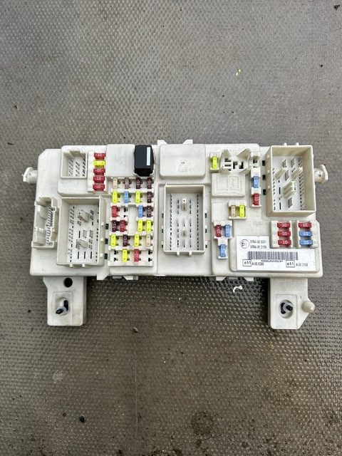 USED GENUINE FORD Kuga Mk1 Body Control Module Fuse Box Bcm 7M5T-14A073 ...