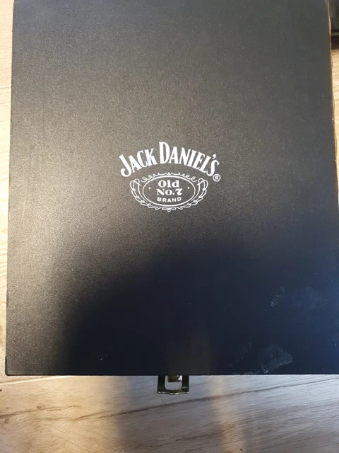 JACK DANIELS OLD Number 7 FLASK GIFT SET in Wooden Box 4 OZ EUR 17,56 ...