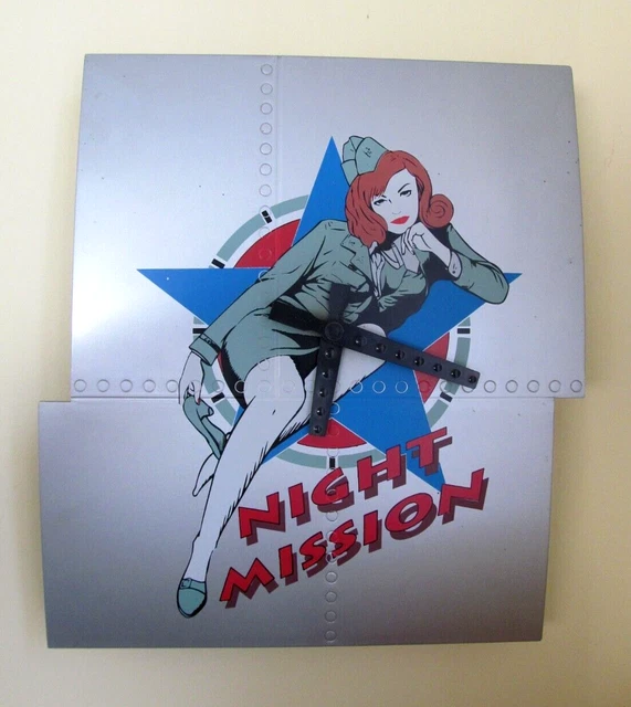 PENDULE MURALE PUBLICITAIRE "Night Mission" Pin-Up Army EUR 9,00 ...