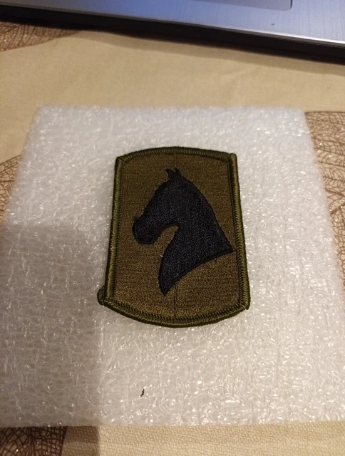 PATCH ARMEE US 138th FIELD ARTILLERY BDE KAKI original EUR 5,00 ...