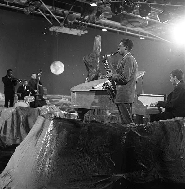 MILES DAVIS MUSICIANS in the studio shooting a sequence jazz for t- Old ...