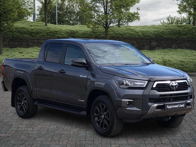 2024 TOYOTA HILUX Diesel Invincible X D/Cab Pick Up 2.8 D-4D Double Cab ...