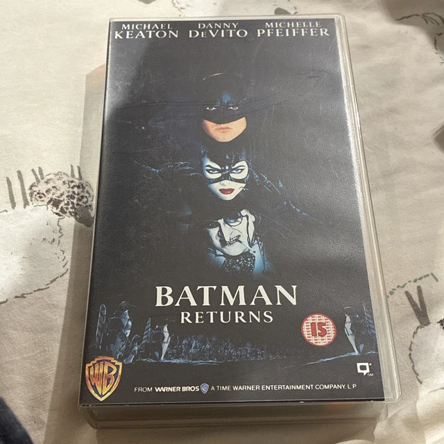 BATMAN RETURNS VHS Tim Burton 1992 Warner Bros Michael Keaton Danny ...