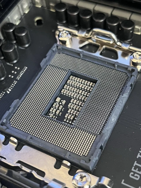 ASUS TUF GAMING Z790-PLUS WiFi LGA 1700 ATX Intel Motherboard £2.22 ...