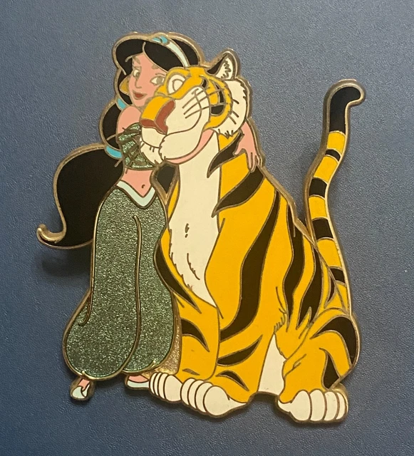 DISNEY ALADDIN PRINCESS Jasmine Rajah Tiger 8” Letter W Home Decor Bed ...