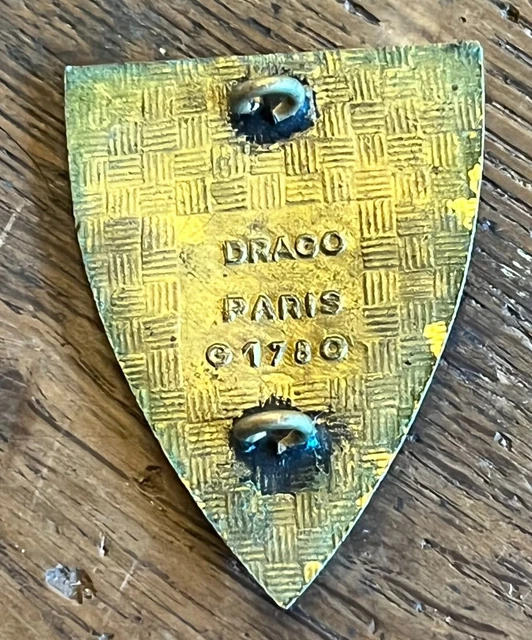 INSIGNE MILITAIRE PUCELLE 32 SIM section d’infirmiers militaires EUR 3 ...