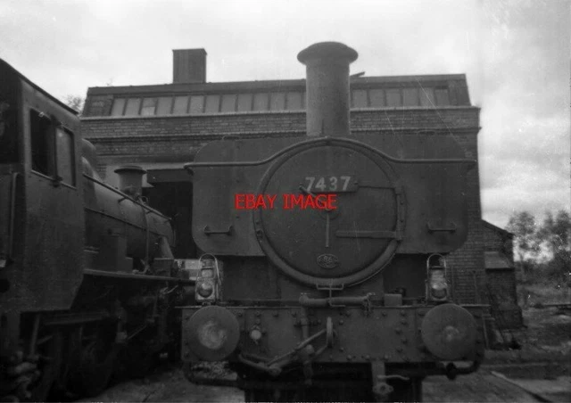 PHOTO GWR Loco No 7437 Leominster Loco Shed In Oct 1963 EUR 5,62 ...