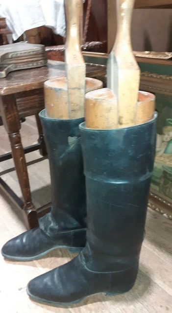 ANTIQUE WOODEN BOOT TREES with boots display purposes £70.00 - PicClick UK