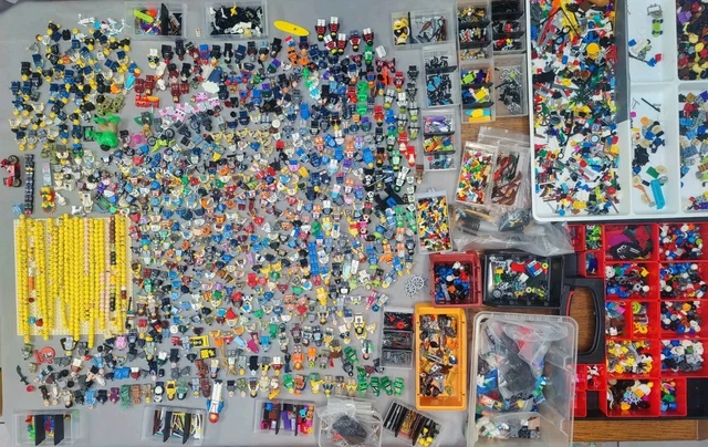 HUGE LEGO MINIFIGURE Job Lot Bundle 4kg £740.00 - PicClick UK