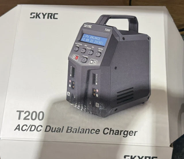 SKY RC T200 AC/DC 12A Dual Charger/Discharger LiPo, LiFe, LiHV & NiMh ...