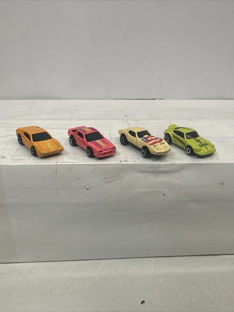 VINTAGE 1988 HOT Wheels Micro Color Racers Street Pack #3227 Corvette ...