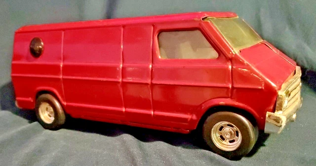 VINTAGE 70S ERTL Pressed Steel Dodge Custom Purple Van Moon Windows USA ...