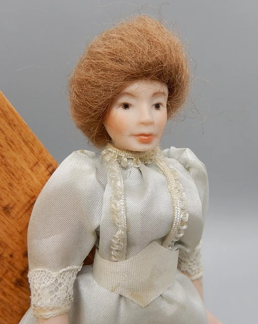 Vintage Porcelain Victorian Woman Doll Artisan Dollhouse Miniature 1 12