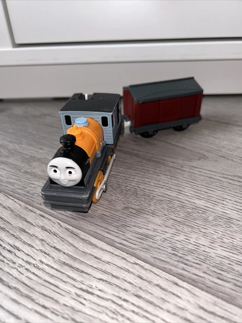 THOMAS FRIENDS DASH Logging Locos Trackmaster Motorized Train V9034 ...