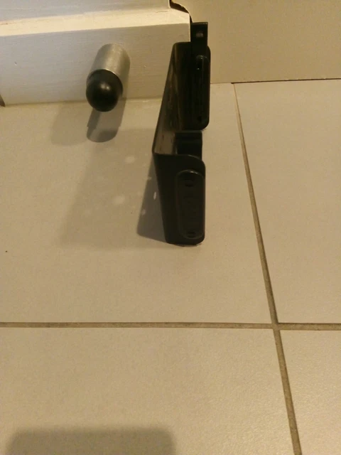 GME RADIO 5W TX3220. mic power lead new aerial &base an in vgd working ...